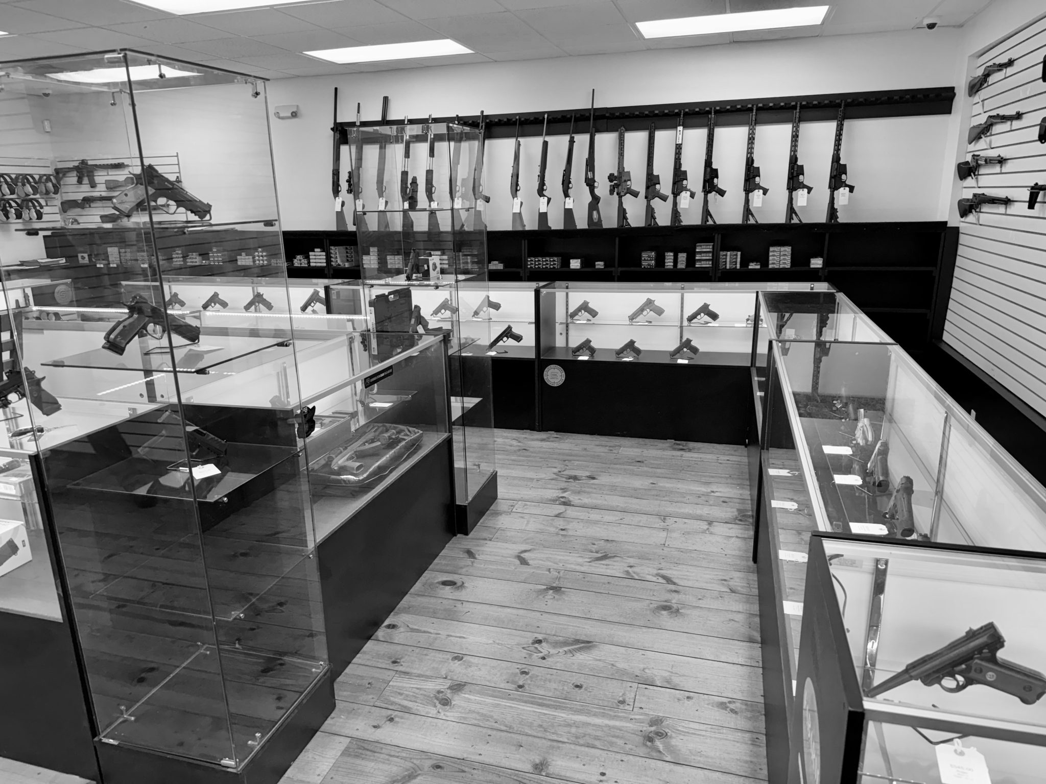 Premier Shooting range and gun store Jay’s Armory